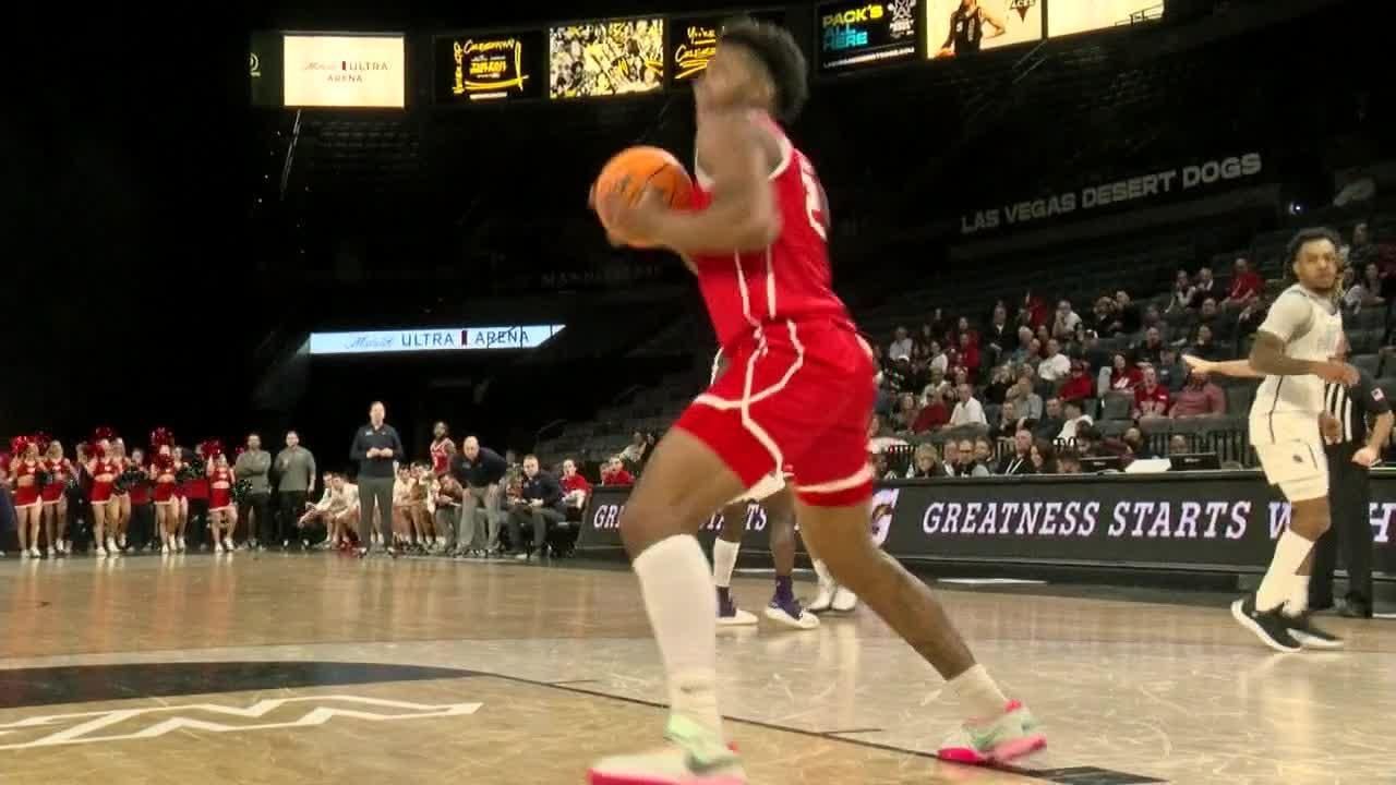 Isaiah Pope makes beautiful pass for a basket - ESPN Video