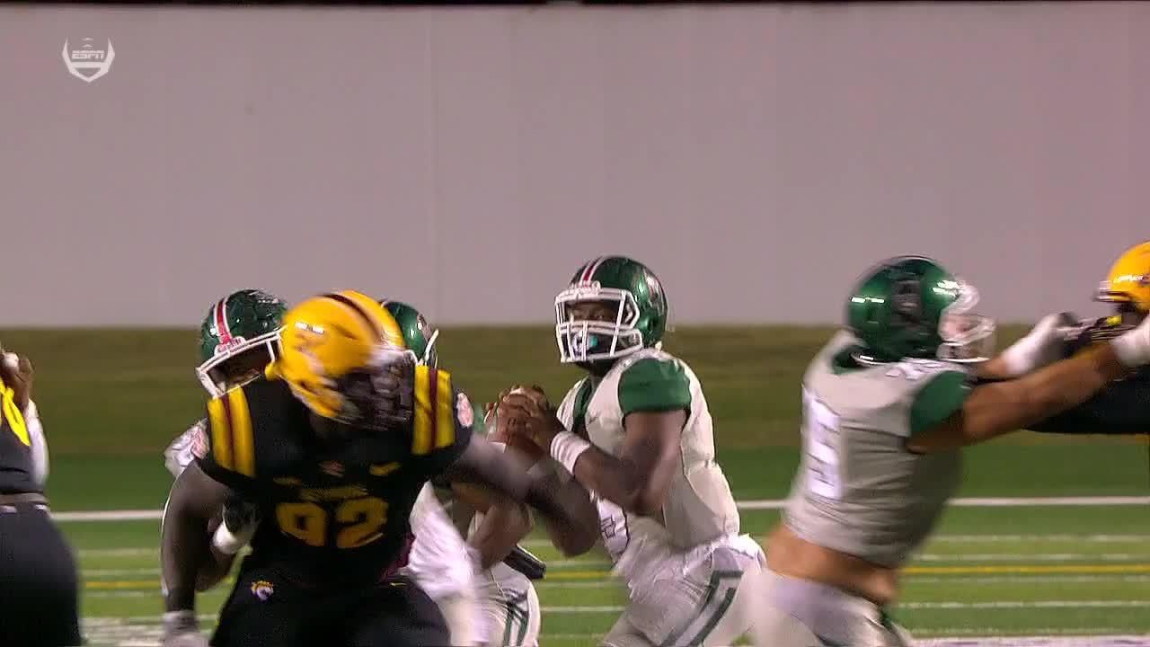 Amarie Jones makes timely sack vs. Mississippi Valley - ESPN Video