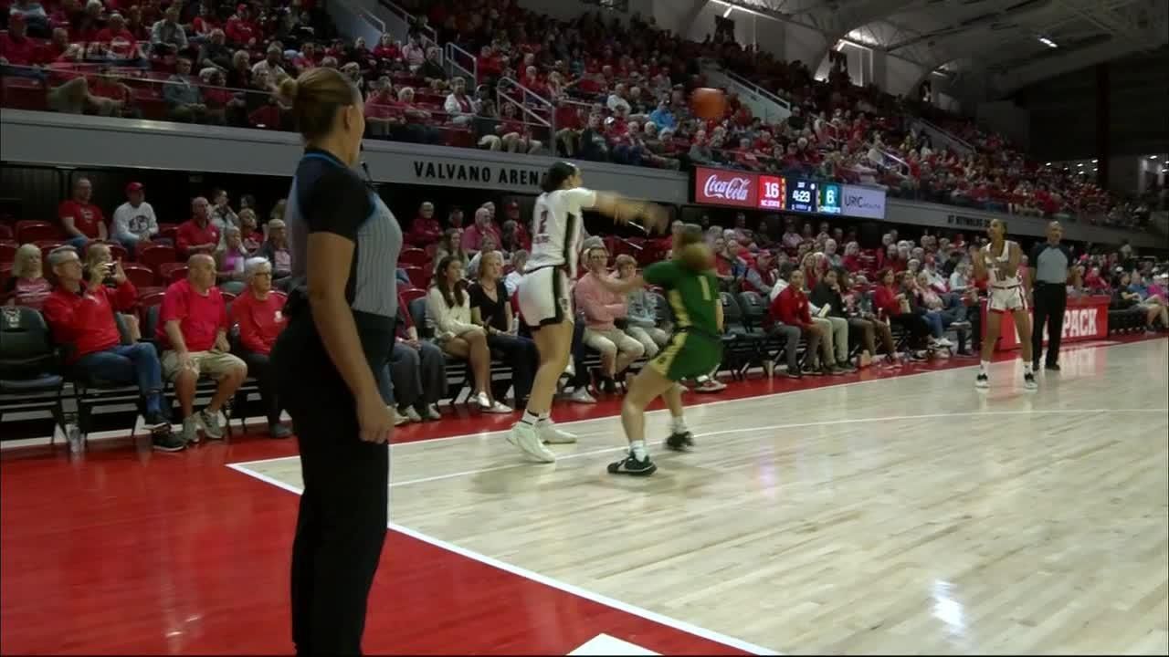 Mimi Collins sinks it from downtown - ESPN Video