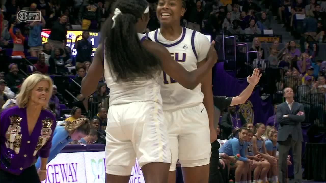 Mikaylah Williams nails it from behind the arc - ESPN Video