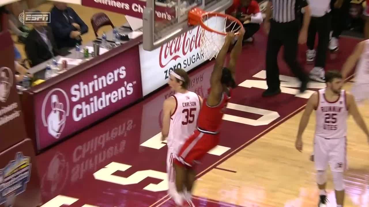Jordan Dingle splits defense for huge St. John's slam - ESPN Video