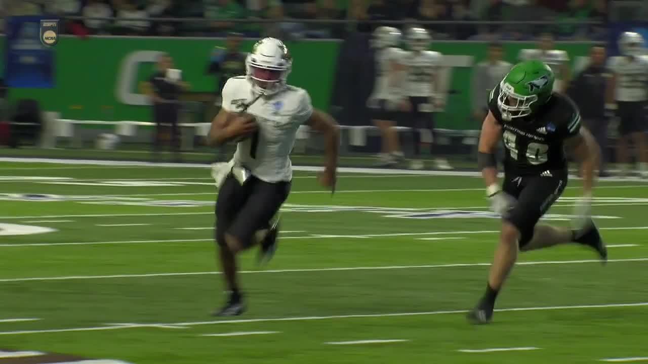 Kaiden Bennett goes 17-yard on impressive rush - ESPN Video