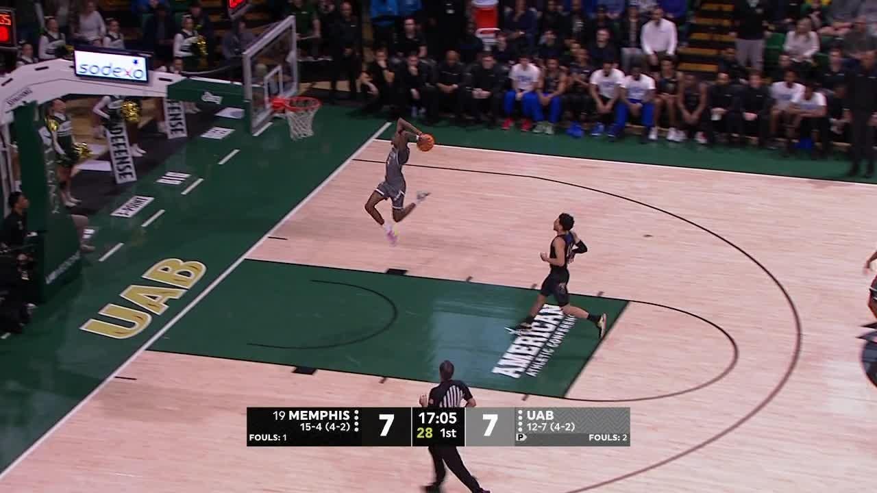 UAB's Eric Gaines breaks away for emphatic dunk - ESPN Video