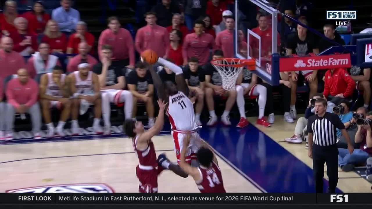Oumar Ballo rocks the rim for Arizona - ESPN Video