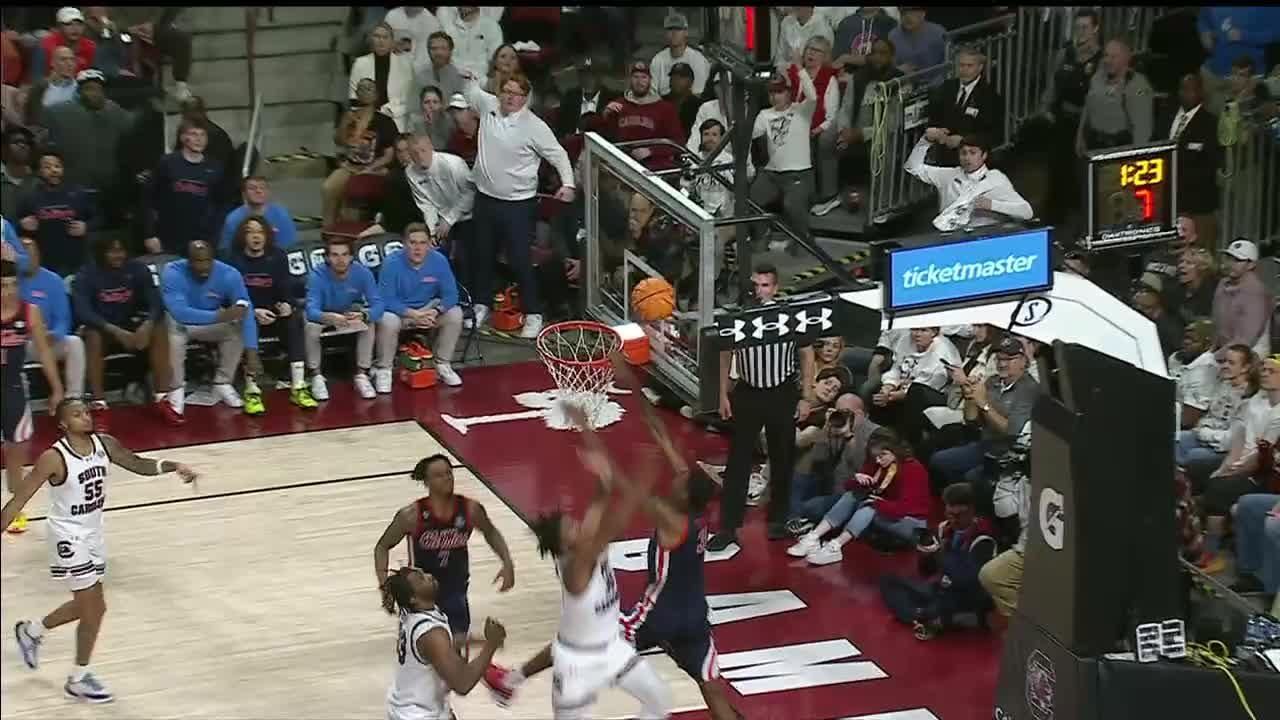 Collin Murray-Boyles elevates for the big-time stuff - ESPN Video