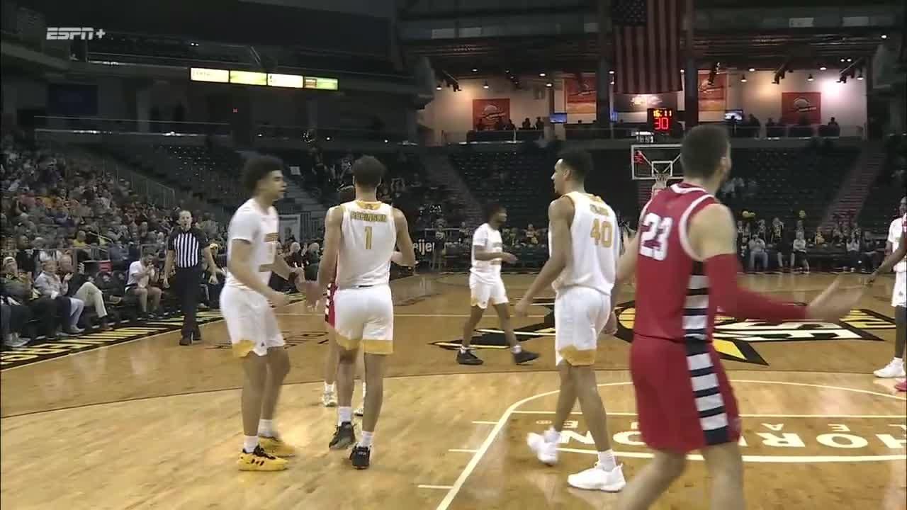 Trey Robinson gets the basket plus the foul - ESPN Video