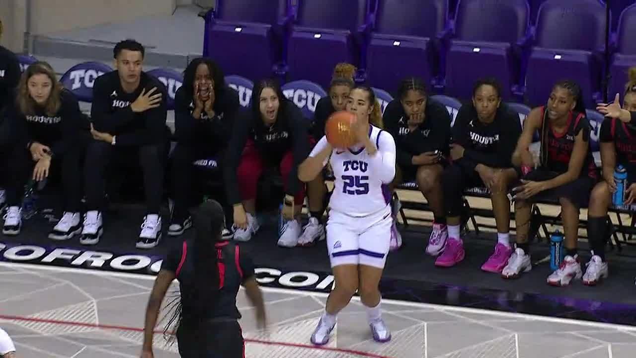 Sydney Harris nails it from behind the arc - ESPN Video