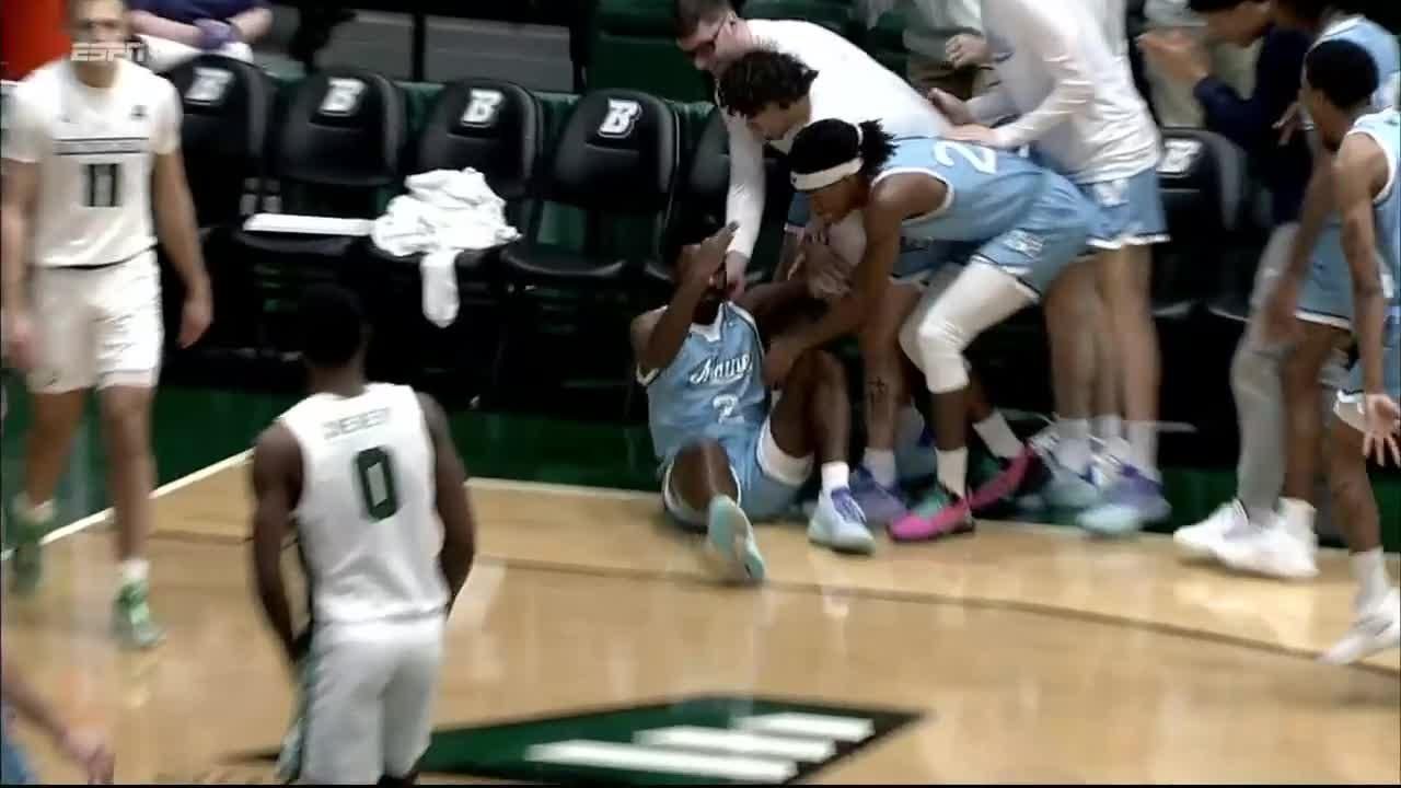 Ja'Shonte Wright-McLeish gets the basket plus the foul - ESPN Video