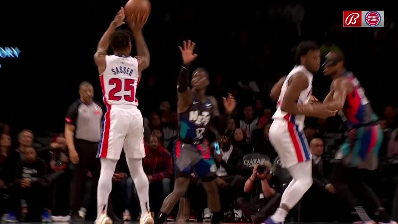 Marcus Sasser shows off the range on trey - ESPN Video