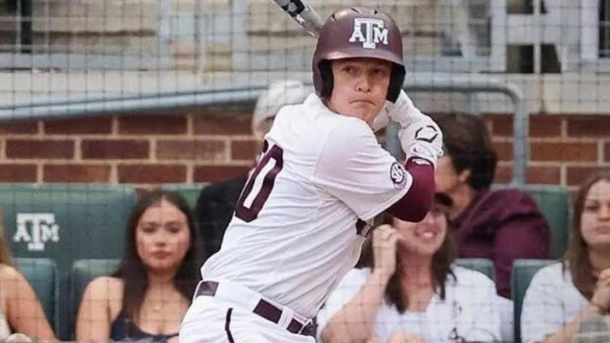 Jackson Appel crushes go-ahead 2-run HR for Texas A&M - ESPN Video