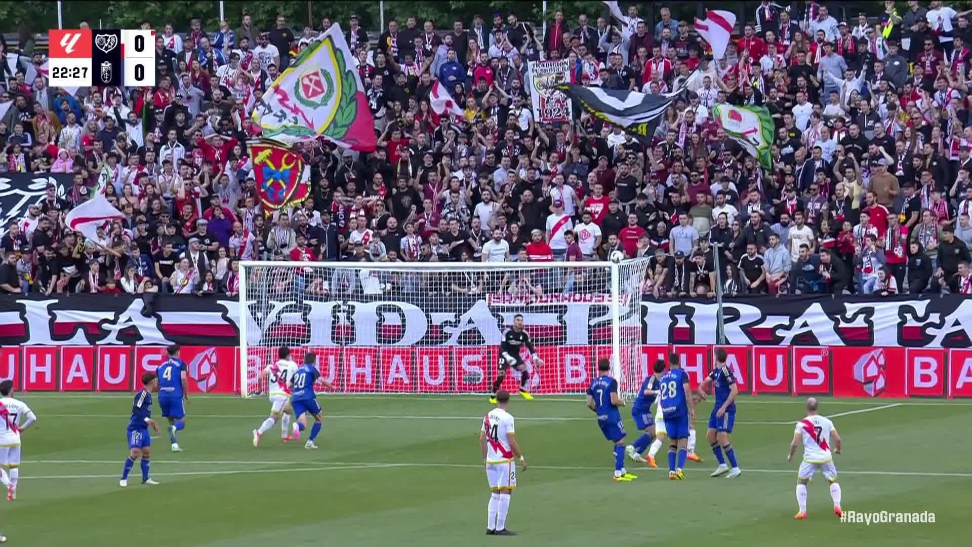 Marc Martínez Aranda bats away the free kick - ESPN Video