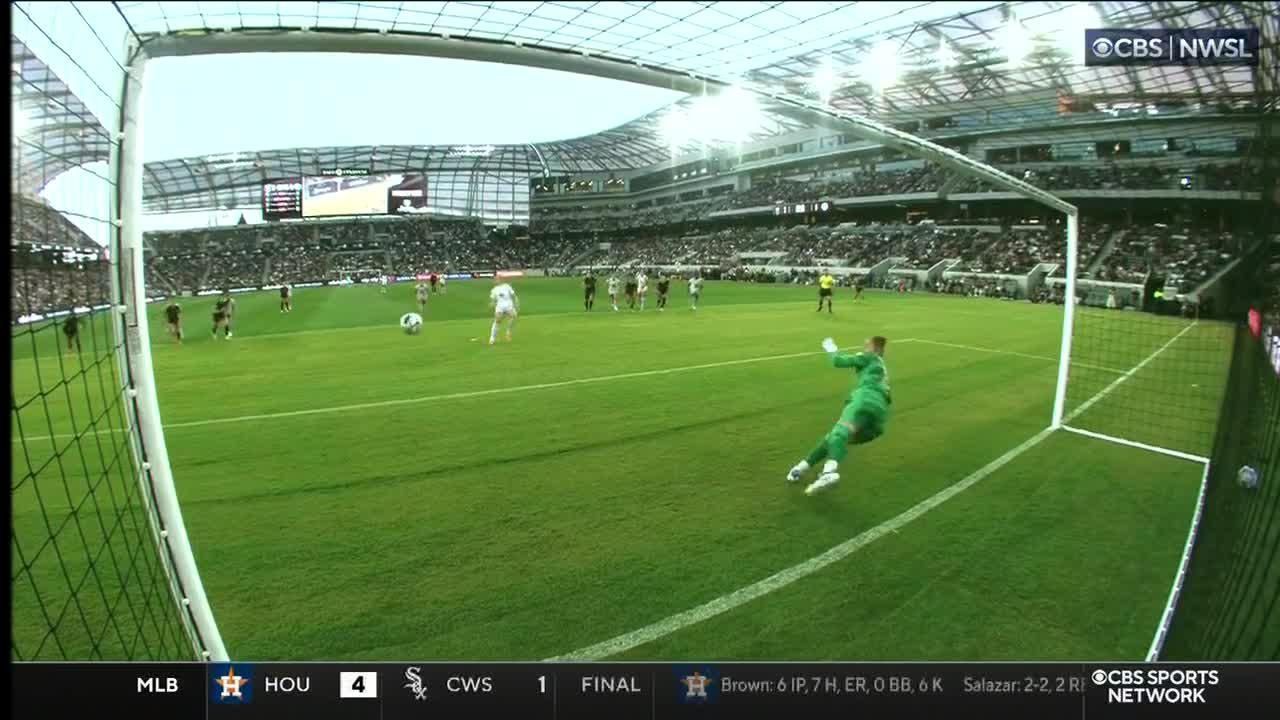 Louisville's Taylor Flint slots in PK for first goal of the season ...