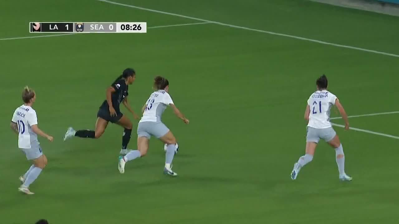 Alyssa Thompson slots in the goal for Angel City FC - ESPN Video