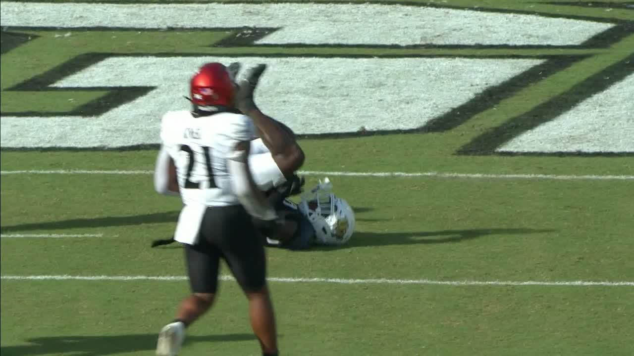 Ladarius Tennison had an interception vs. Cincinnati - ESPN Video