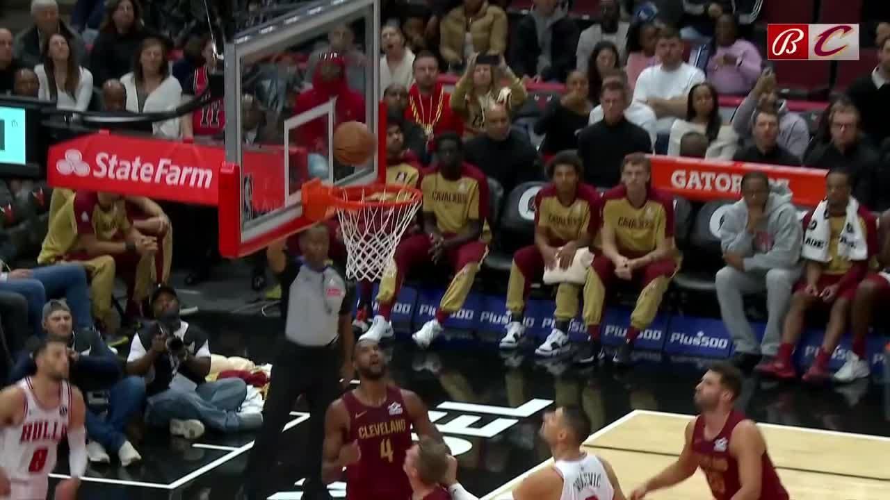 Nikola Vucevic fights off defender for and-1 - ESPN Video