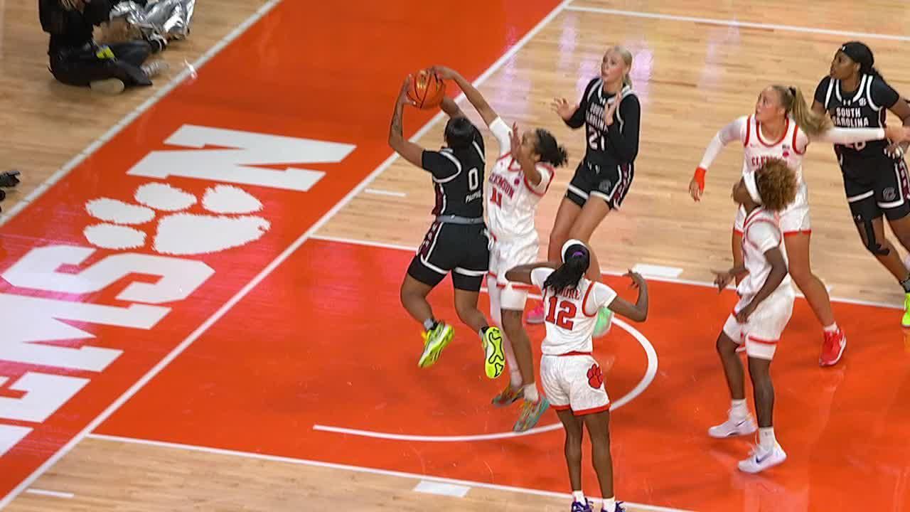 Maddi Cluse stuffs a South Carolina shot at the rim - ESPN Video