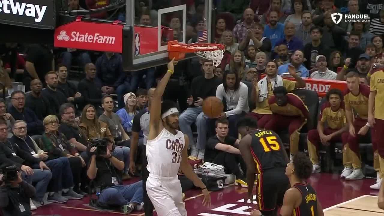 Jarrett Allen rocks the rim with powerful slam dunk - ESPN Video