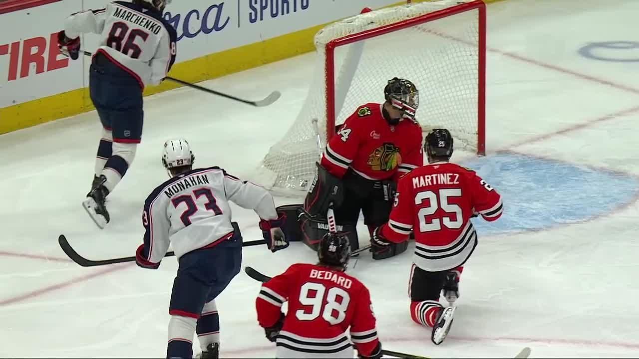 Sean Monahan scores goal vs. Blackhawks - ESPN Video