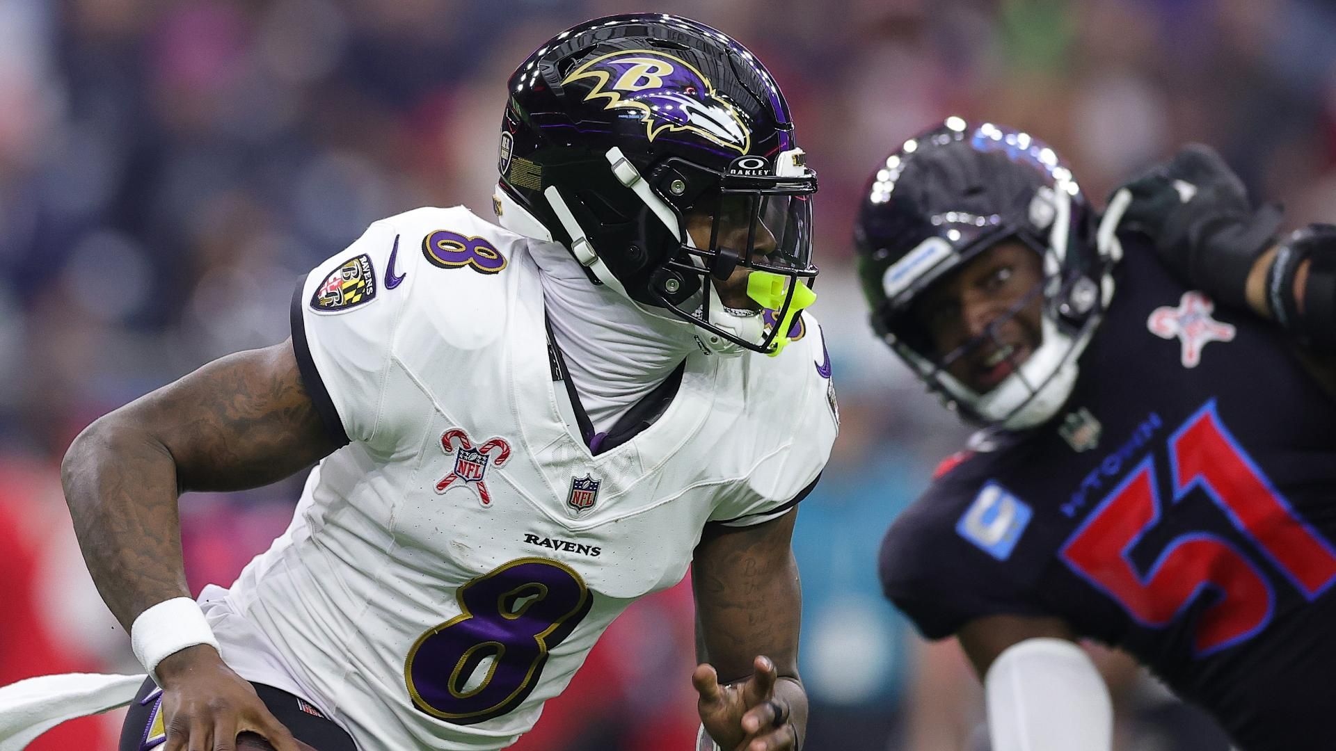 Lamar Jackson breaks NFL QB rushing record, accounts for 3 TDs in ...