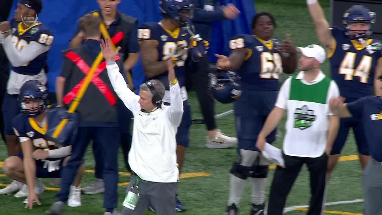 Dylan Cunanan ties game with clutch 51-yard field goal for Toledo ...