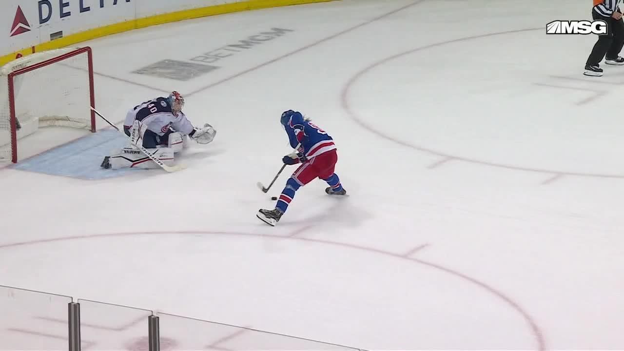 Daniil Tarasov makes big-time save vs. Rangers - ESPN Video