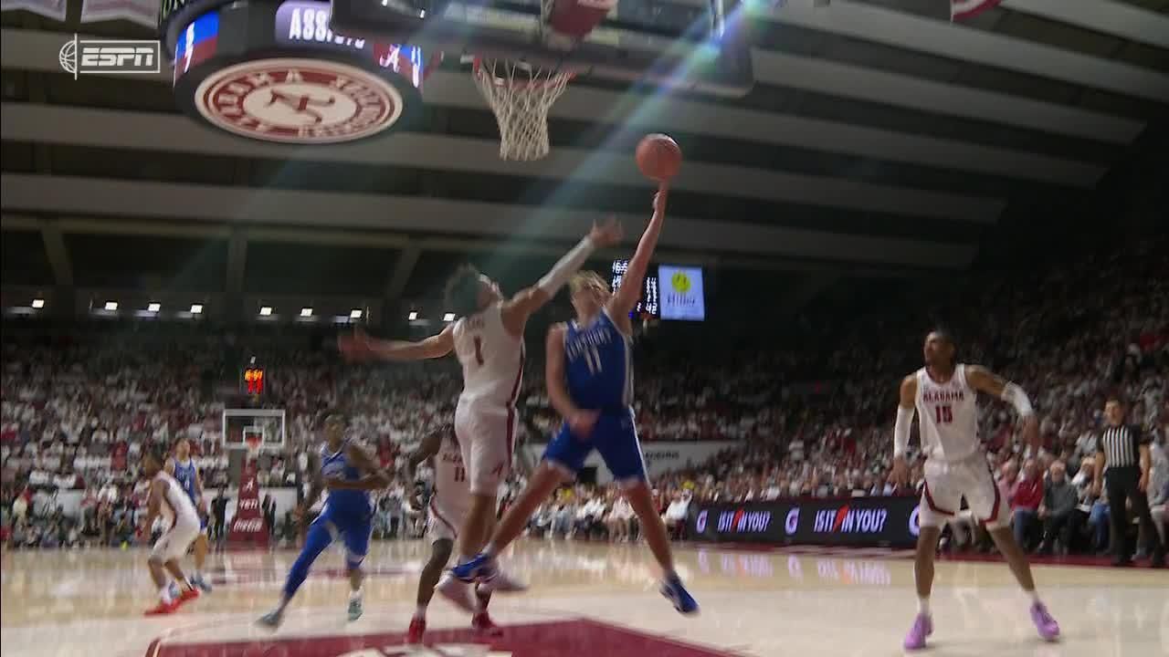 Travis Perry sinks a layup for Kentucky - ESPN Video