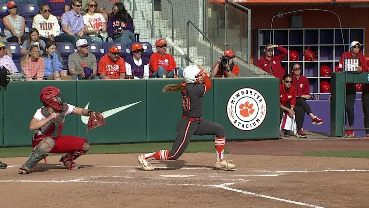 Maddie Moore hammers a 2-run HR for Clemson - ESPN Video