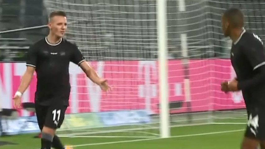 Leipzig loanee Wolf puts Gladbach ahead vs. his parent club - ESPN Video