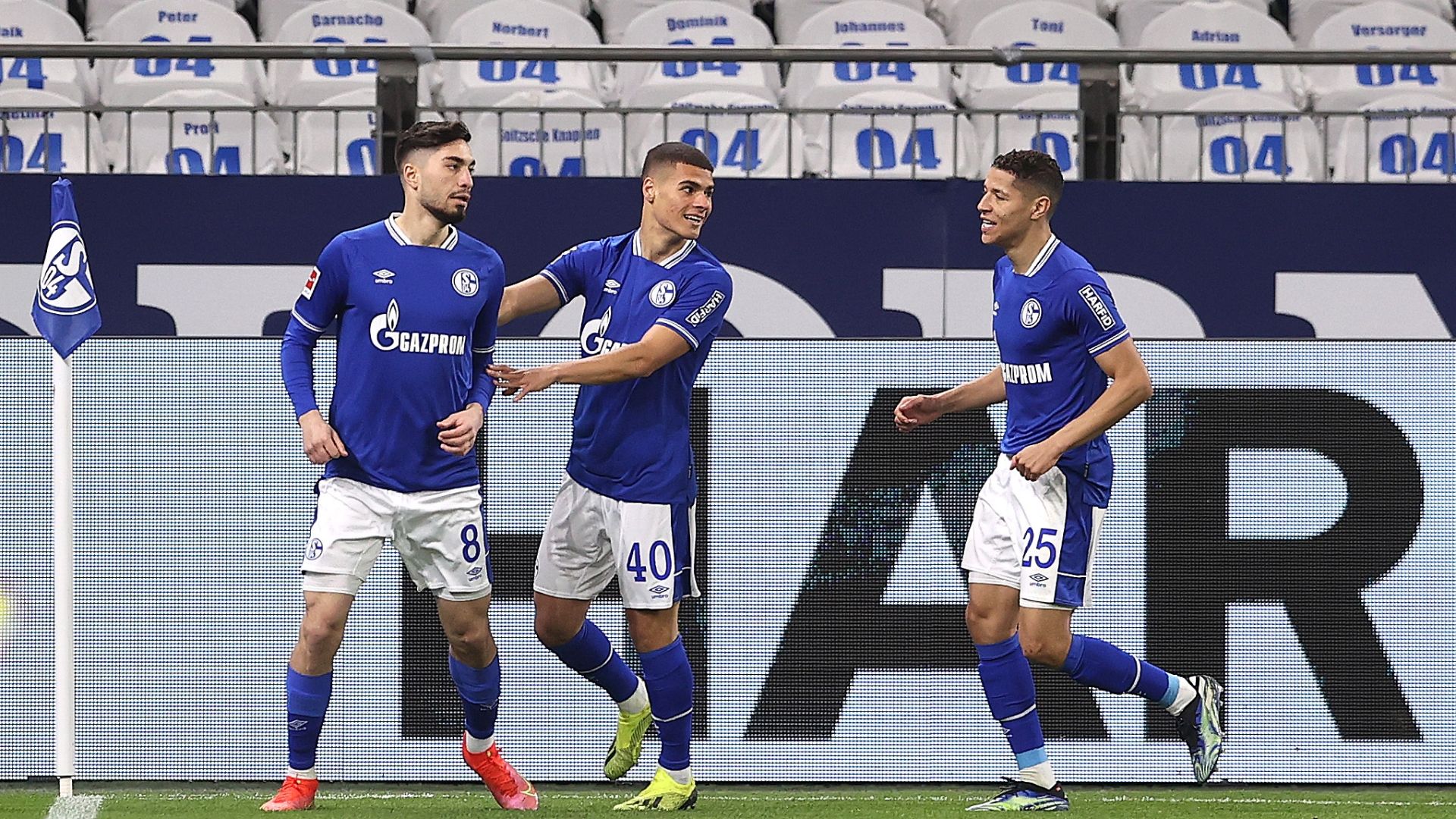 Schalke ends 3-game losing streak vs. Augsburg - ESPN Video