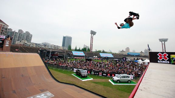 Andy Macdonald and friends 'Spread The Love' in Positiv tour of India ...