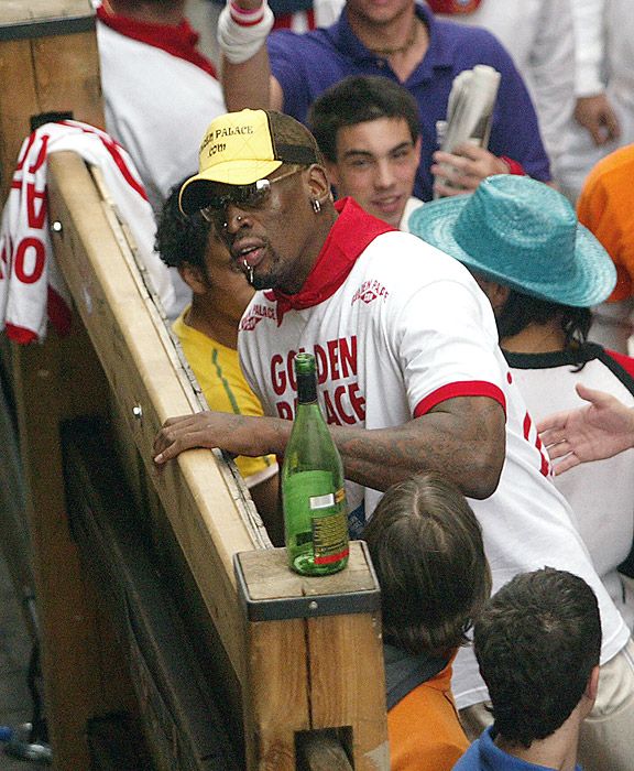 Flashback: Rodman runs with the bulls - ESPN - Visuals - ESPN Playbook ...