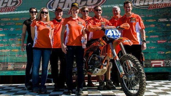 Maria Forsberg completes perfect season in GNCC with 13th victory - ESPN