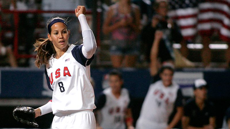 The move I love to hate -- Cat Osterman's tabletop crawl - ESPN