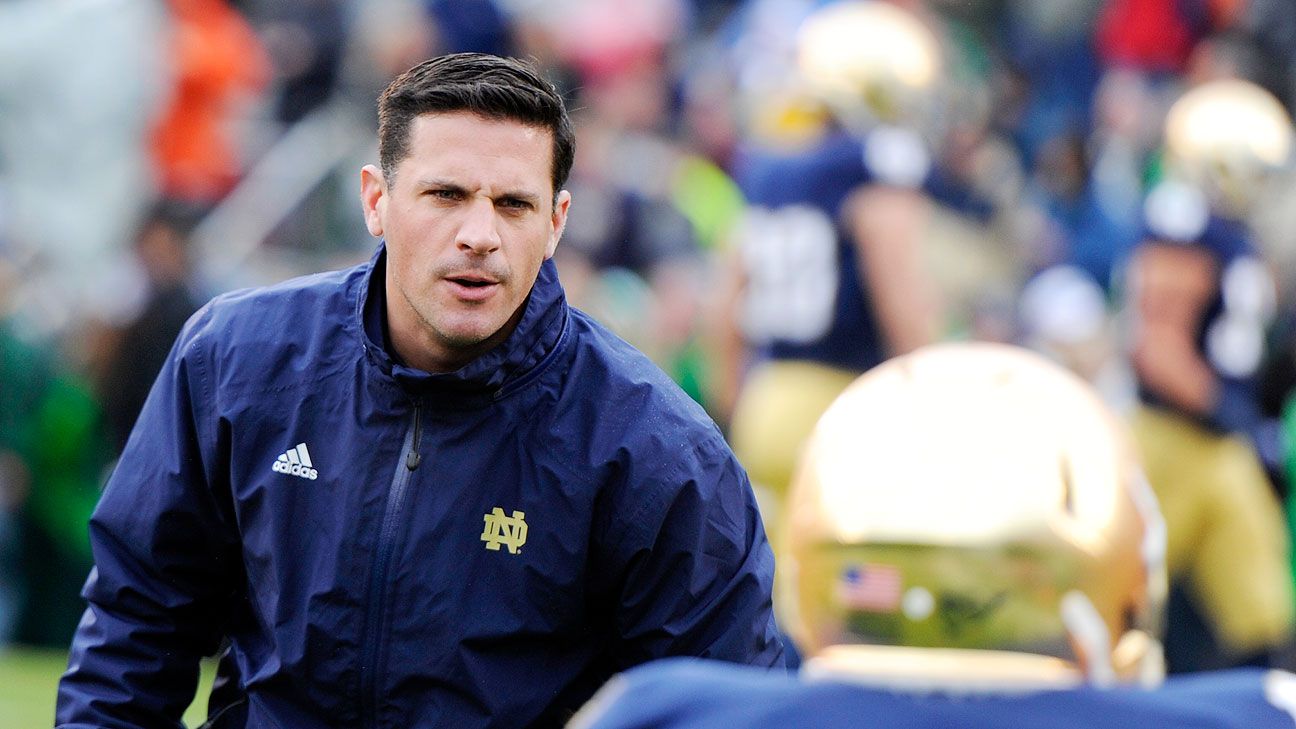 Bob Diaco of Notre Dame Fighting Irish agrees to take UConn Huskies job ...