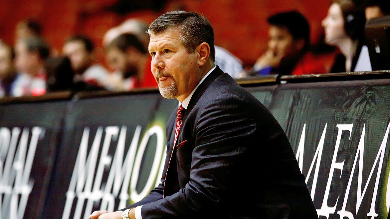 Houston Cougars' Todd Buchanan resigns in fourth season - ESPN