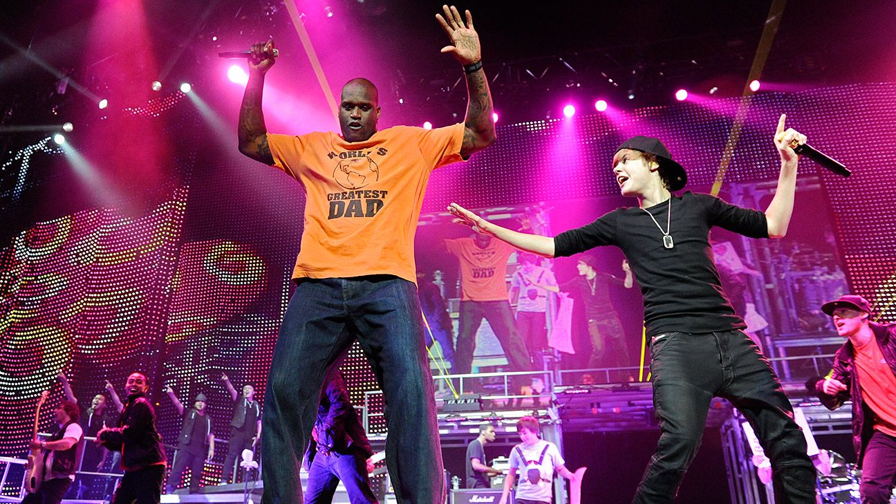 Shaq channels Teyana Taylor; dances to Kanye West's 'Fade' in tank top ...