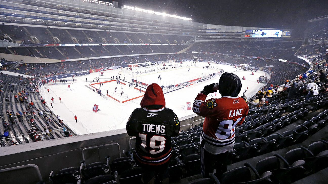 Greenberg: Outdoor NHL gems likes Hawks-Pens will never get old - ESPN