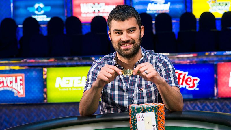 WSOP 2014 - Kyle Cartwright wins first bracelet in Event 4 - ESPN
