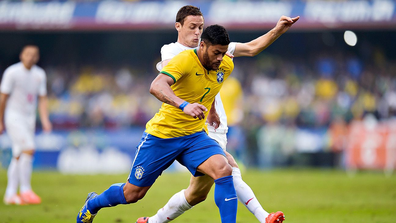 Luiz Felipe Scolari to wait on Brazil striker Hulk fitness decision - ESPN
