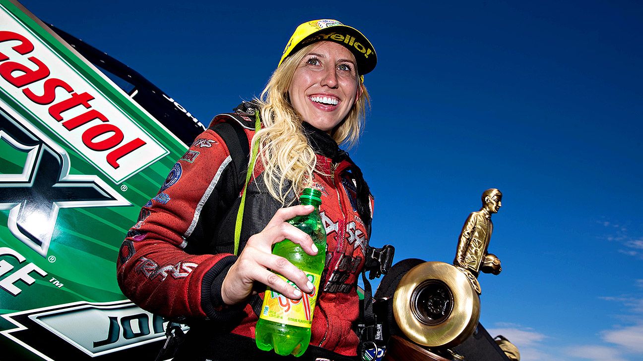 Courtney Force beats father John Force to win NHRA Sonoma Nationals - ESPN