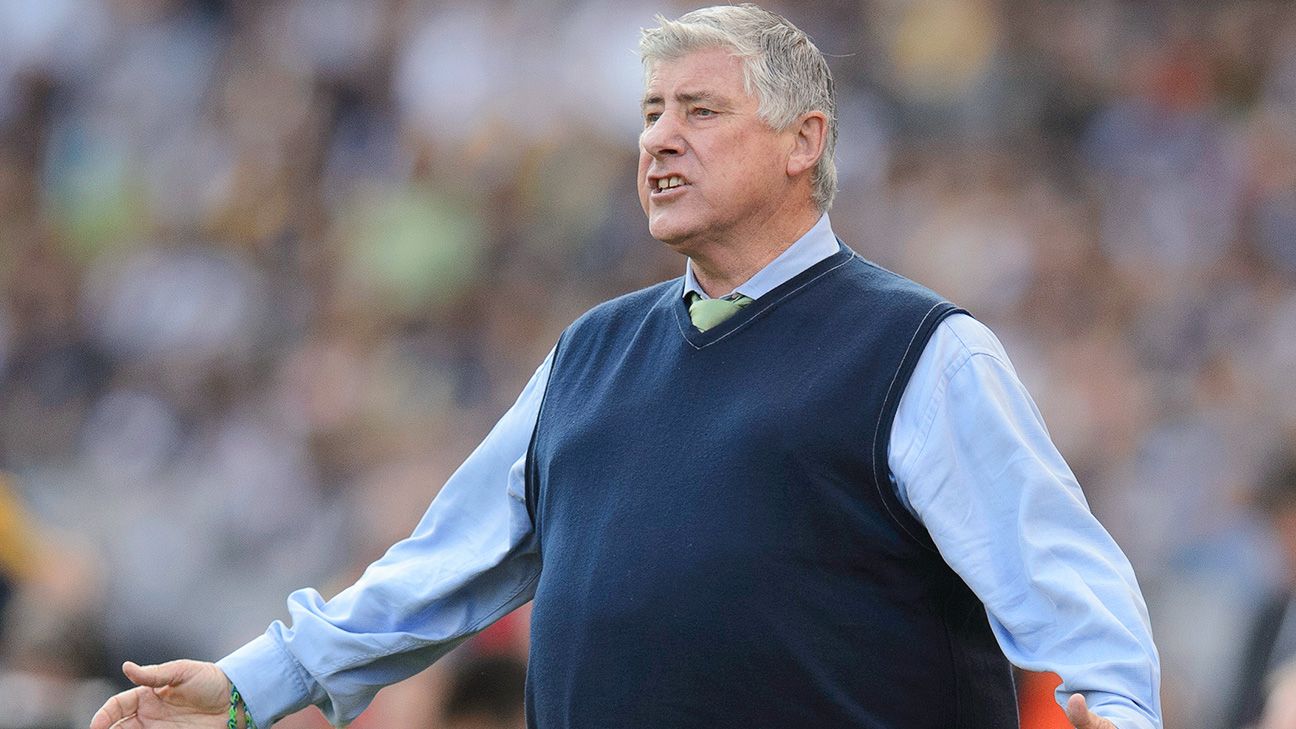 Seattle Sounders coach Sigi Schmid signs multi-year contract extension ...