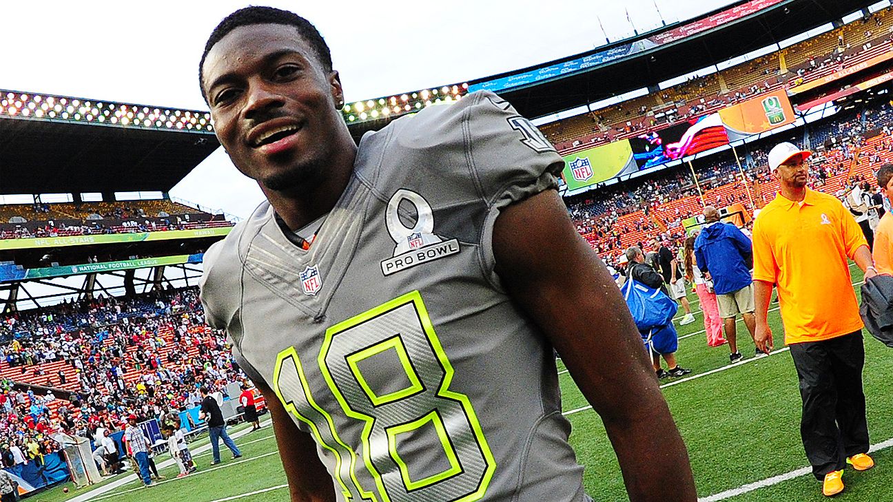 When he needed contract advice, A.J. Green turned to Justin Houston ...