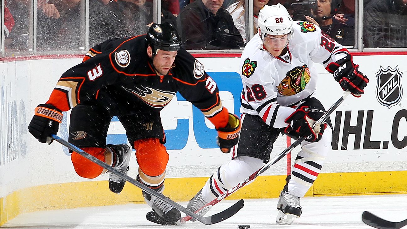 Solid defense not enough for Chicago Blackhawks' fourth line - ESPN ...