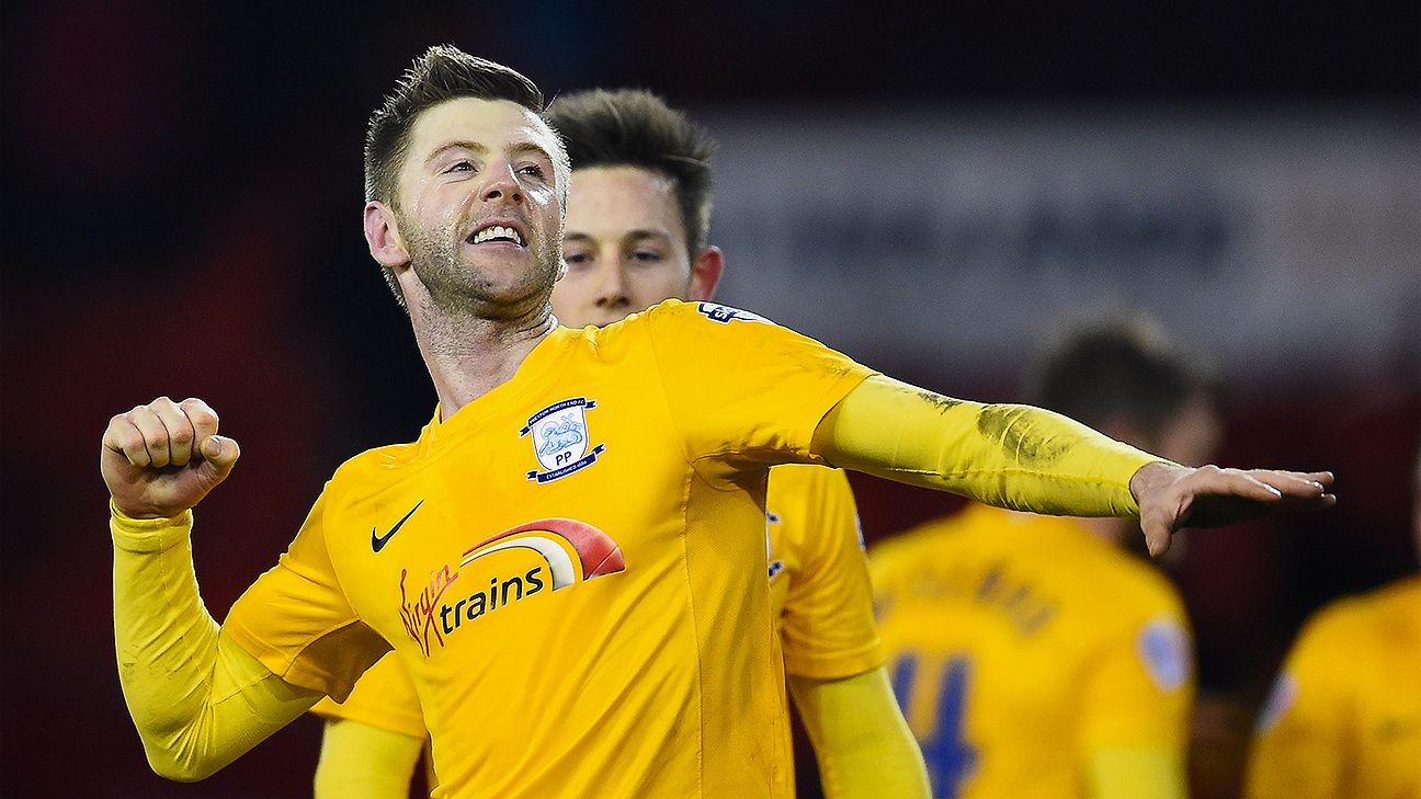 Preston boss Simon Grayson eager for test against Man United - ESPN