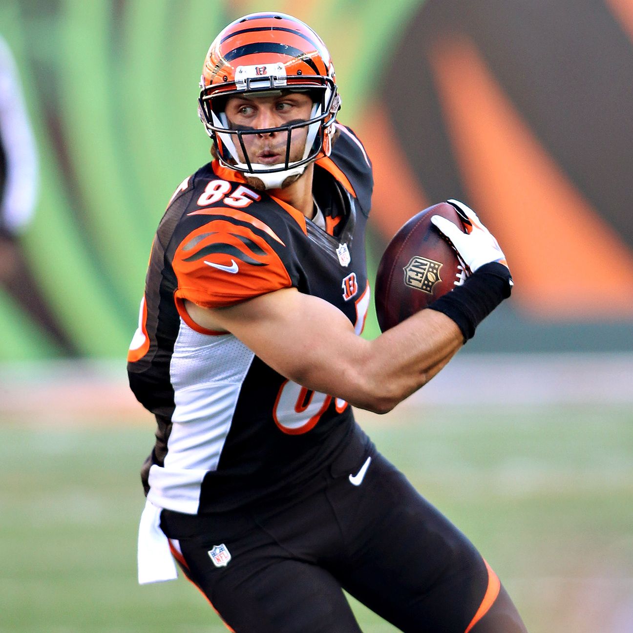 Tyler Eifert makes regular habit of finding space in Bengals practice ...