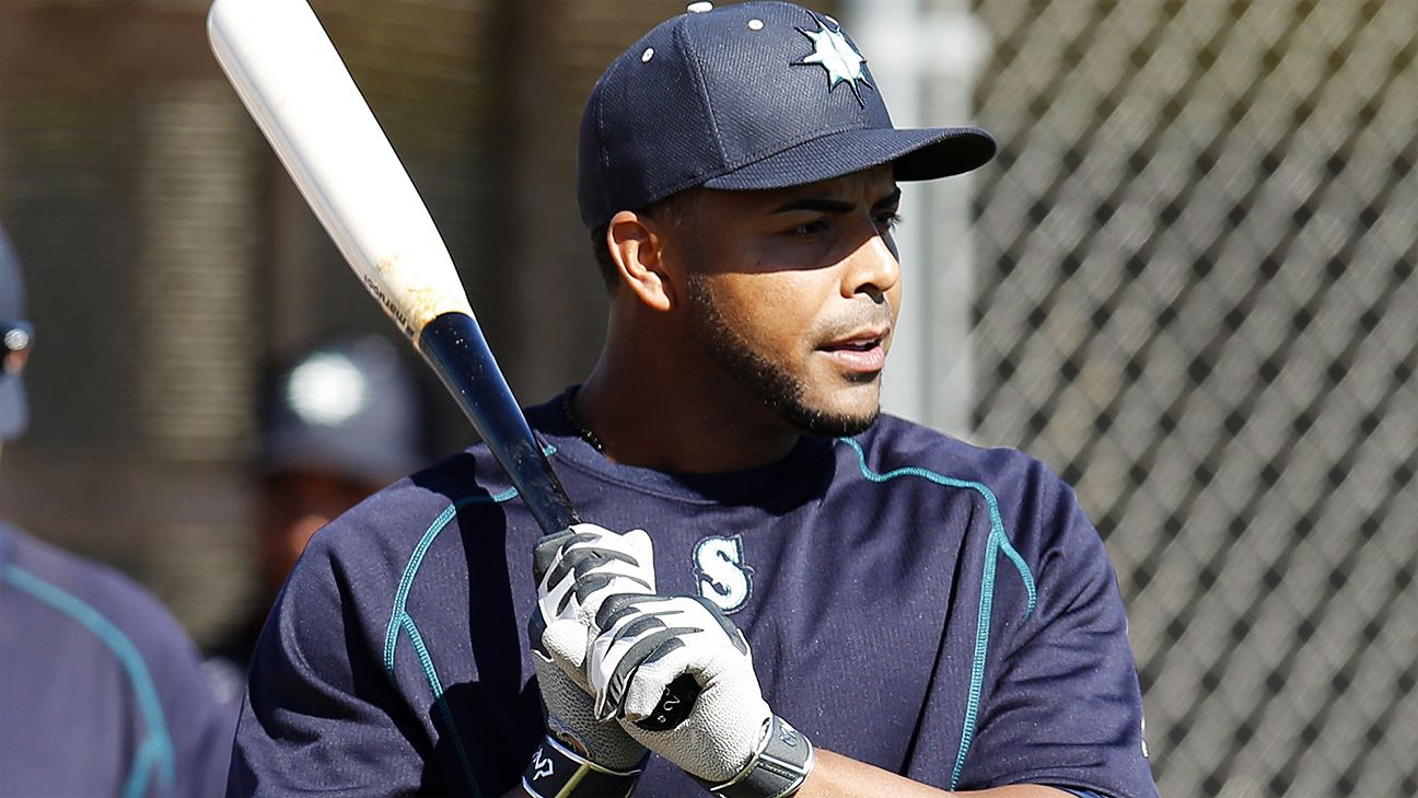 Back spasms keep Nelson Cruz out of Seattle Mariners' lineup - ESPN