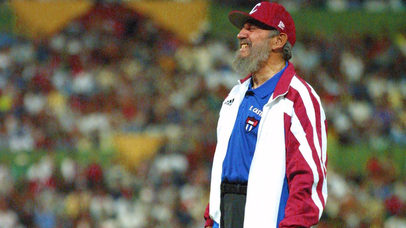 Former Cuban Leader Fidel Castro Dies At Age 90 Espn