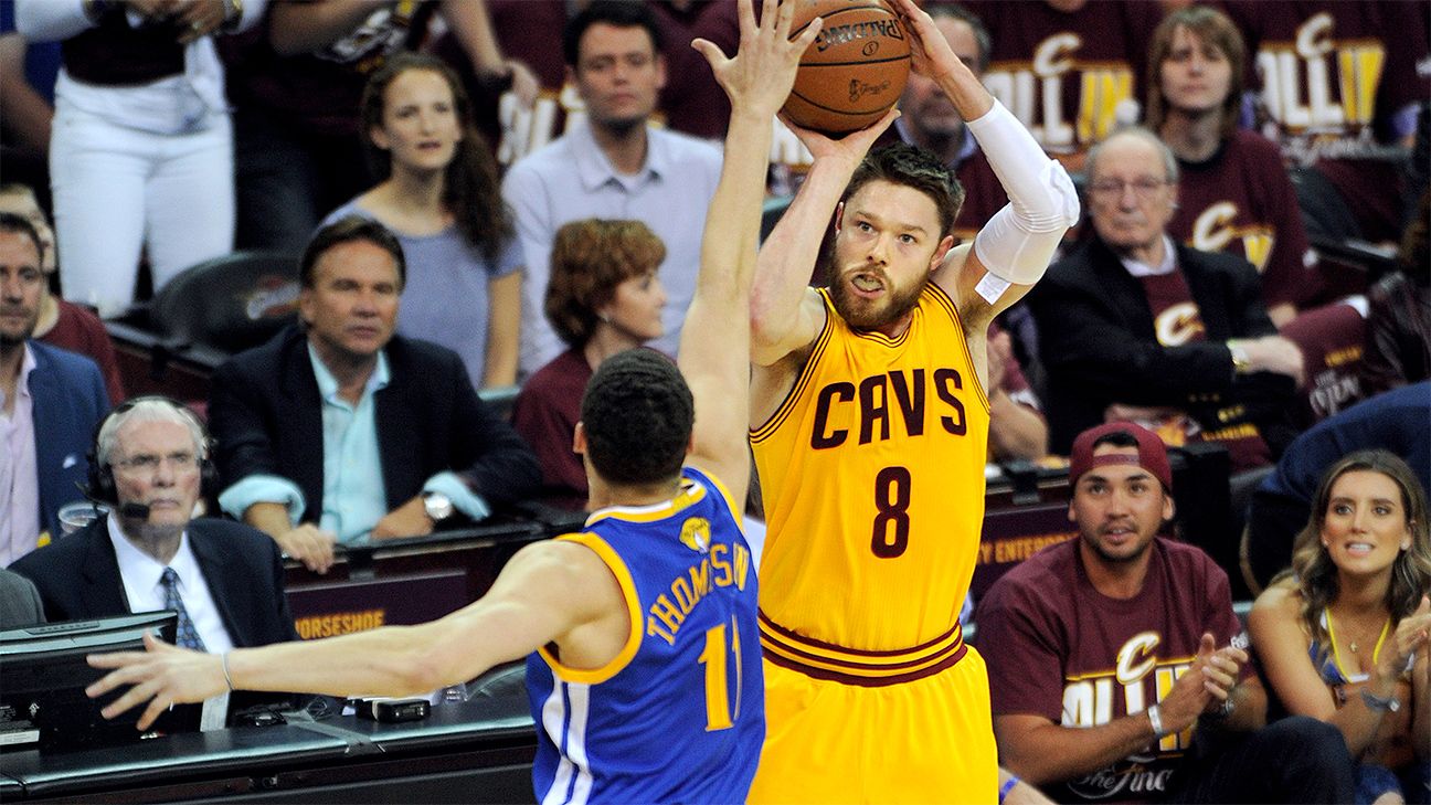 2015 NBA playoffs - Dellavedova winning bet - ESPN