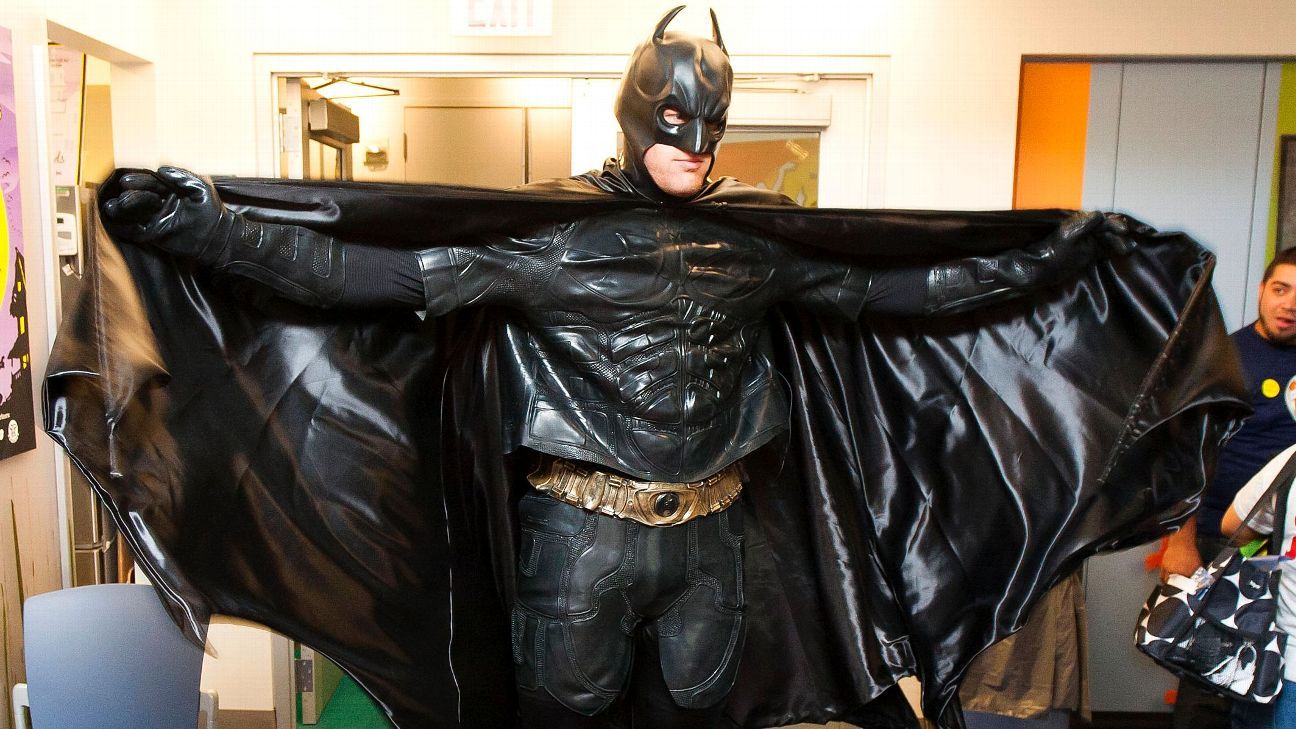 Houston Texans' J.J. Watt dresses up like Batman for hospital visit ...