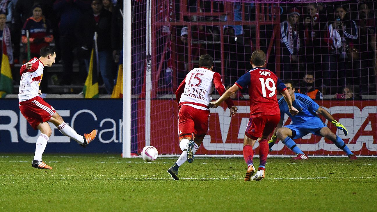 Red Bulls win MLS Supporters' Shield; Sporting Kansas City nabs playoff ...